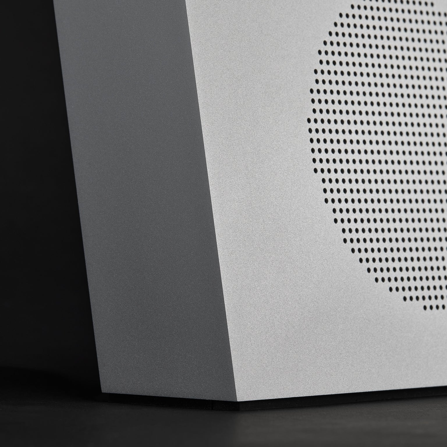 Monolith x Aluminum – Nocs Design